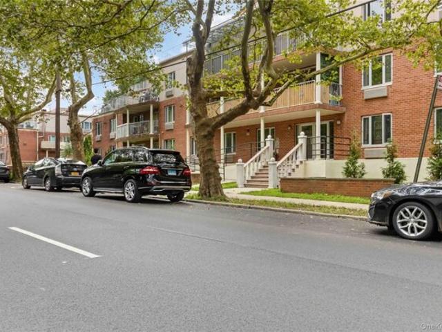 Grand Central Pkwy Apt E, Forest Hills, Condo For Sale