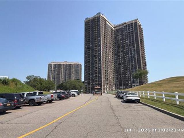 Grand Central Pkwy Apt 4u