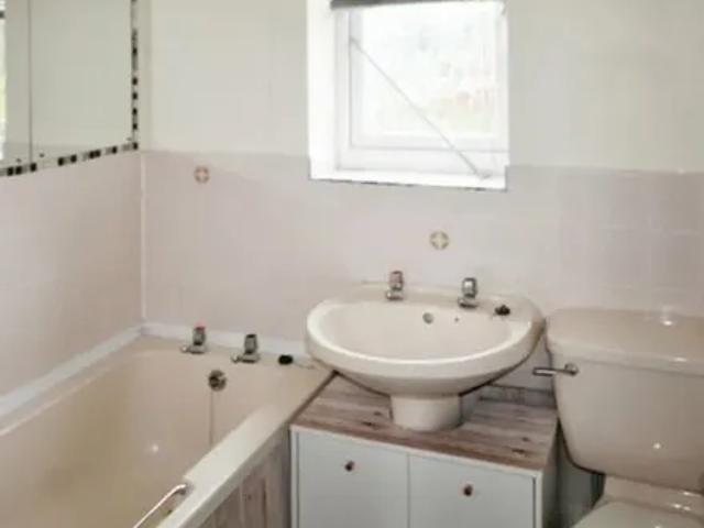 Grand Junction Way, Walsall, WS1 4NA, United Kingdom | 2 bed townhouse for rent #142328845 | Rentberry