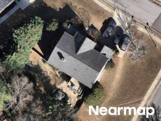 Grand Magnolia Dr