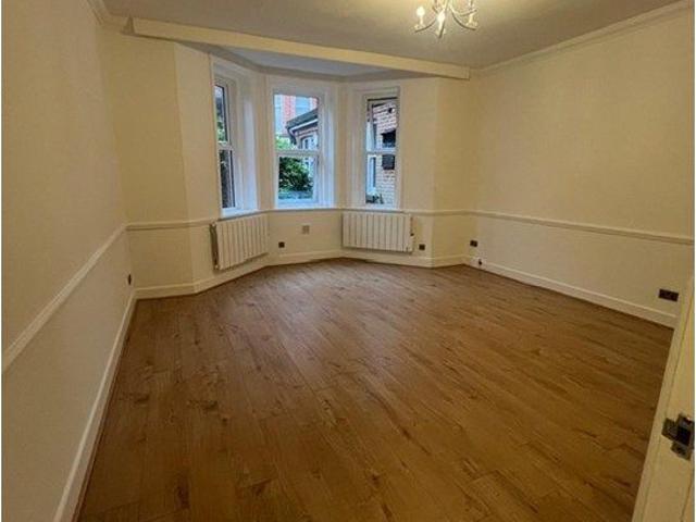 Grand Marine Court, Bournemouth BH2, 2 bed flat to rent, £1,590 pcm | PrimeLocation
