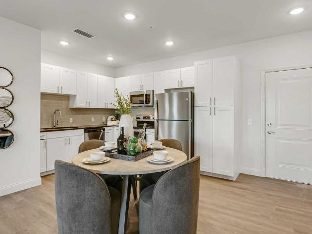 Grand Oak Apartments 1 Bedroom Apartment for Rent at 1030 Clearwater Largo Rd N, Largo, FL 33770 Kakusha