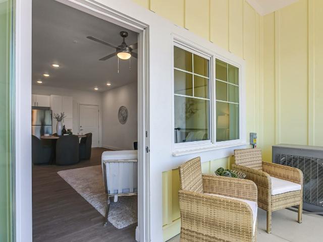Grand Oak Apartments 2 Bedroom Apartment for Rent at 1030 Clearwater Largo Rd N, Largo, FL 33770 Kakusha
