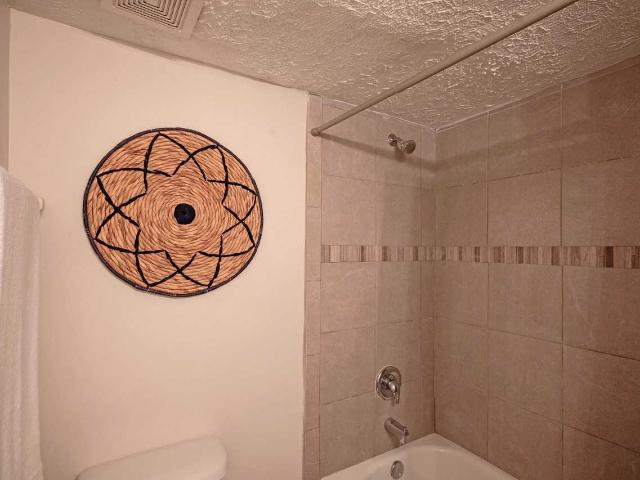 Grand Oaks Apartment 1 Bedroom Apartment for Rent at 7201 Arlington Expy, Jacksonville, FL 32211 Arlington