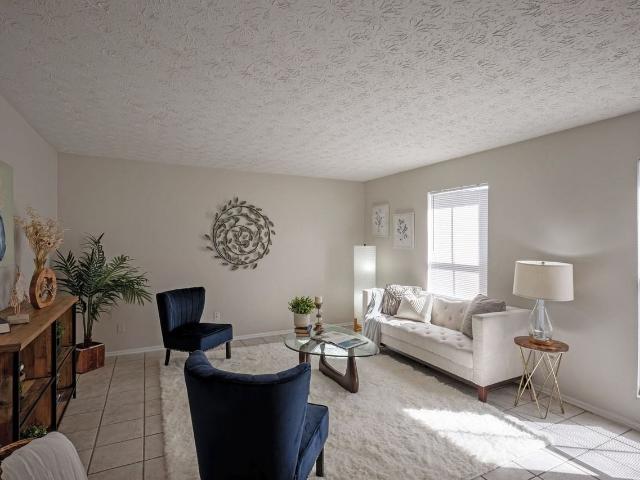 Grand Oaks Apartment 2 Bedroom Apartment for Rent at 7201 Arlington Expy, Jacksonville, FL 32211 Arlington