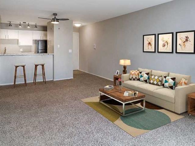 Grand Oaks 2 Bedroom Apartment for Rent at 36090 N Grand Oaks Ct, Gurnee, IL 60031