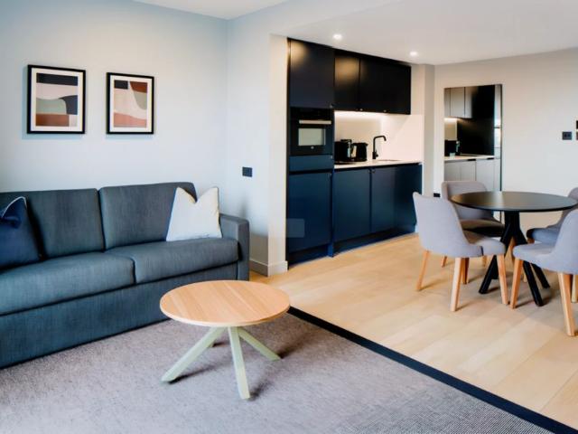 Grand One Bedroom
