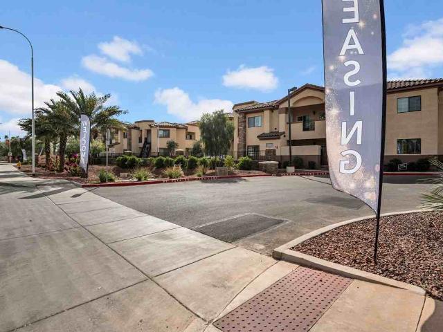 Grand opening! 1, 2 and 3 bedrooms now available! 2 Bedroom Apartment for Rent at 2800 N Arizona Ave, Chandler, AZ 85225