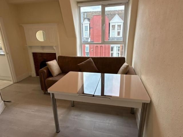Grand Parade, Green Lanes, London N4, 3 bed flat to rent, £2,999 pcm | PrimeLocation