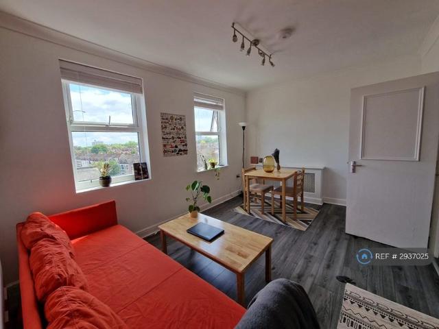 Grand Parade, London, N4 1 bed flat to rent £1,600 pcm £369 pw