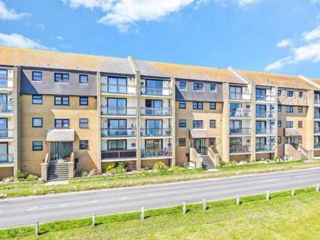 Grand Parade, Littlestone, 2 Bedroom Flat