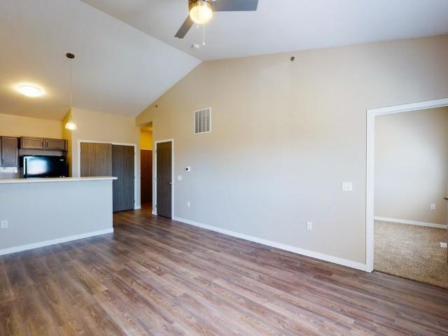 Grand Prairie Apartments & Townhomes 2 Bedroom Apartment for Rent at 1065 E 77th St, Sioux Falls, SD 57108
