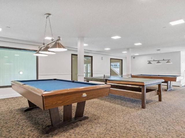 Grand Pre East 2 Bedroom Apartment for Rent at 215 County Road B2 E, Roseville, MN 55117 Roseville