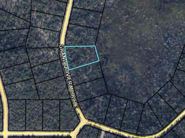Grand Quiviera Cir, Marianna, FL 32448