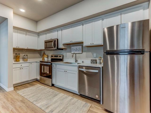 Grand Ridge 2 Bedroom Apartment for Rent at 6007 67th Avenue Ct W, University Place, WA 98467 University Place