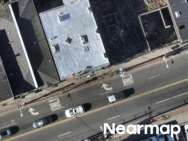 Grand St