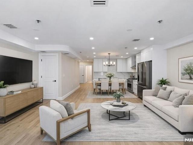 Grand St Unit,jersey City, Home For Sale