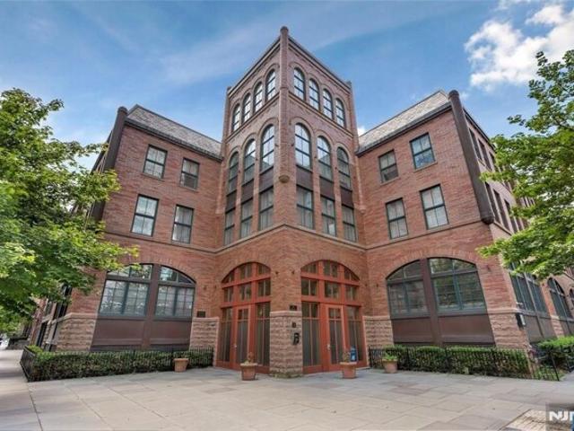 Grand St Apt F, Jersey City, Condo For Sale