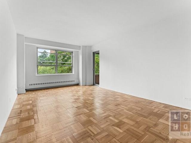 Grand St Apt H, New York, Flat For Sale