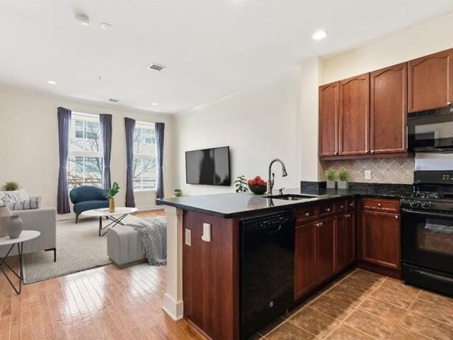 Grand St Apt L, Jersey City, Condo For Sale