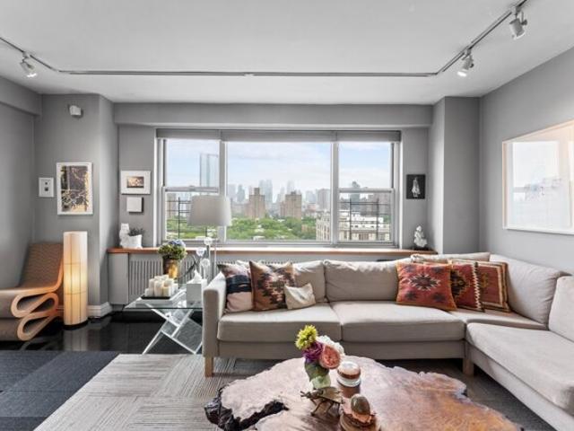 Grand St Apt,new York, Flat For Sale