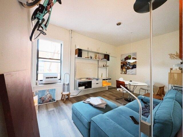 Grand St, Brooklyn, Property For Sale