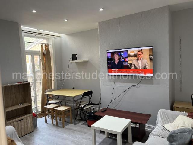 Grandale Street, Manchester, M14 5WG