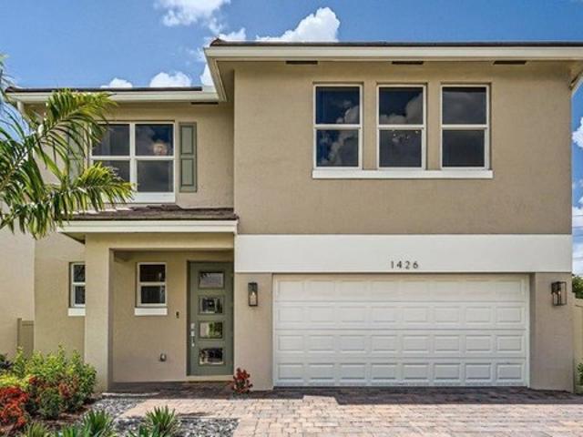 Grandcourt Plan Parker Pointe Community
