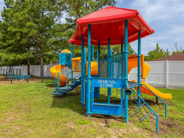 Grande Court Apartments 1 Bedroom Apartment for Rent at 7610 Blanding Blvd, Jacksonville, FL 32244 Duclay