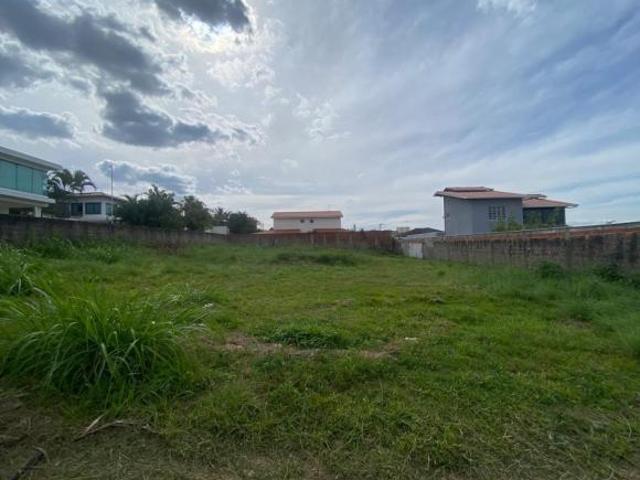 GRANDE COLORADO COND.SOLAR DE ATHENAS ÁREA TOTAL 1000M² ESCRITURADO LOTE MURADO