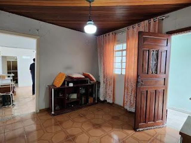 Grande Oportunidade na Vila Romana!