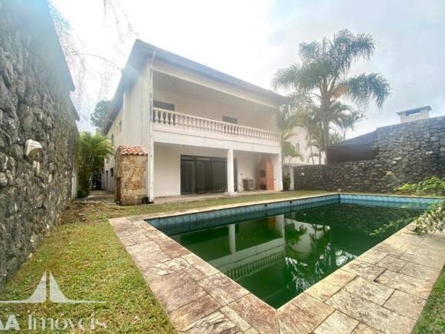 GRANDE OPORTUNIDADE ALPHAVILLE, 4 DORMTS, PISCINA, ESPAÇO GOURMET!
