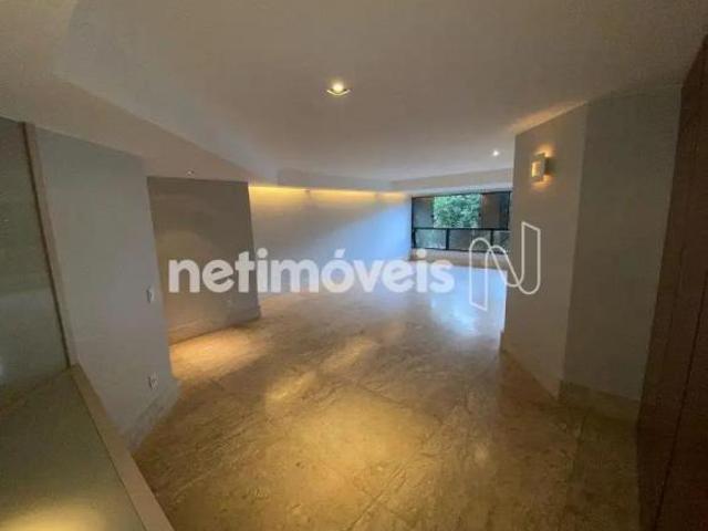 Grande Oportunidade Apartamento Reformado no Sudoeste