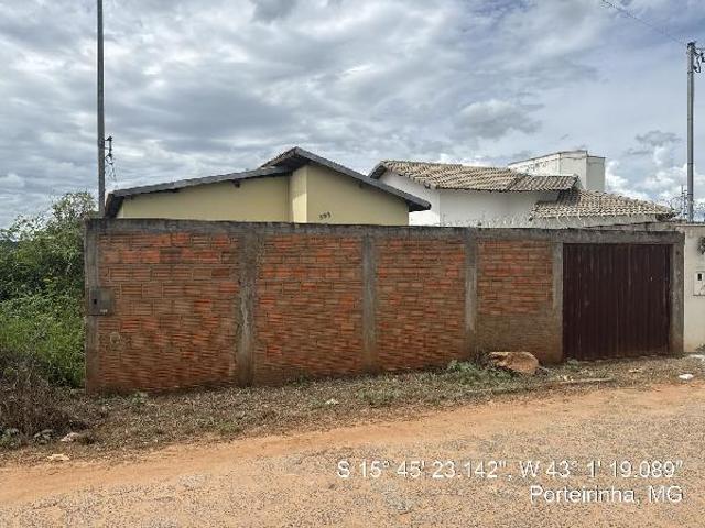 Grande oportunidade — Casa no Rio Claro, Porteirinha MG, Nº 295, 2 quartos, 221,5m² | Licitação Aberta