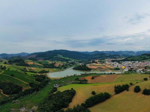 Grande Oportunidade em Pedra Bela SP Documentação 100% regularizada