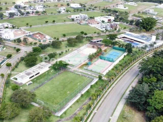 GRANDE OPORTUNIDADE! Terreno com 571,05m² localizado no Alphaville I por R$295.000,00