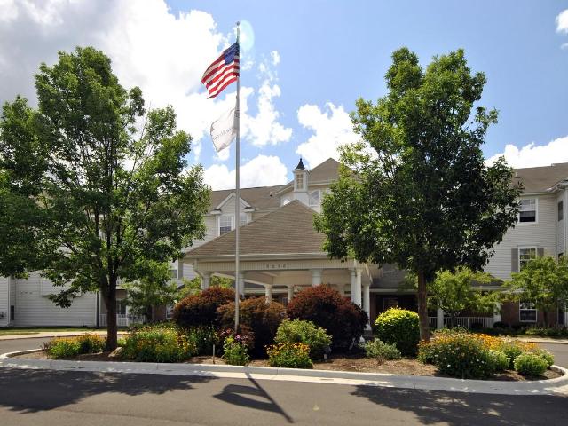 Grandhaven Manor 55+ 1 Bedroom Apartment for Rent at 3215 W Mount Hope Ave, Lansing, MI 48911