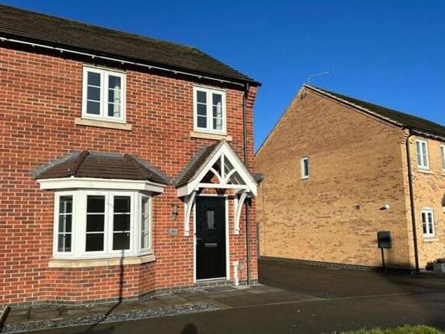 Grandison Close, Mickleover, 3 Bedroom House