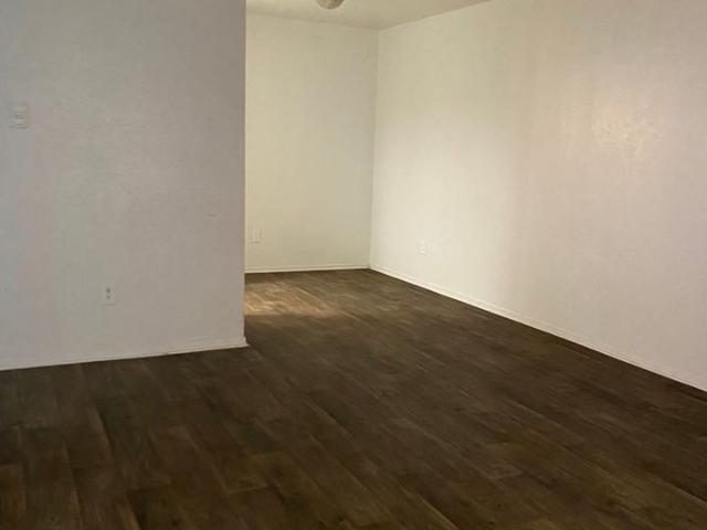 Grandview Garden Apartments 2 Bedroom Apartment for Rent at Grandview Dr, Denton, TX 76207