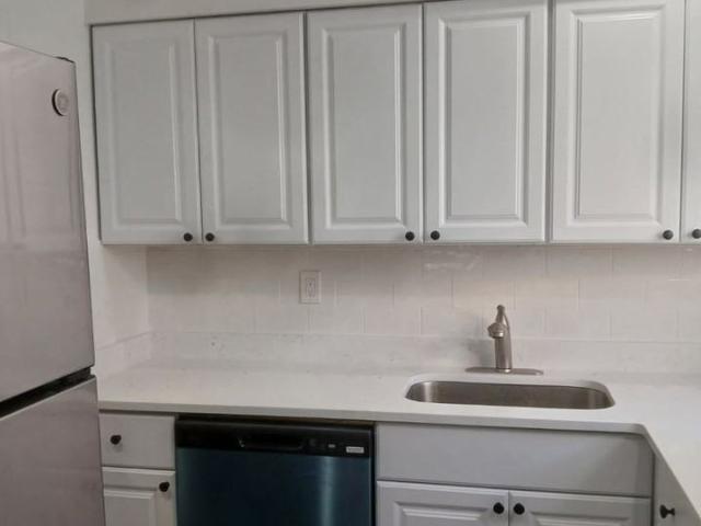 Grandview Gardens Apartments 2 Bedroom Apartment for Rent at 82 Finderne Ave, Bridgewater, NJ 08807