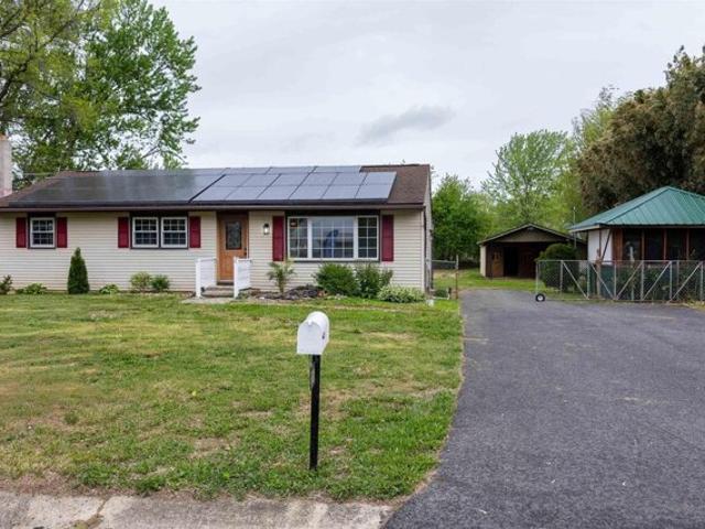 Grandview Dr, Hopewell Township, Home For Sale