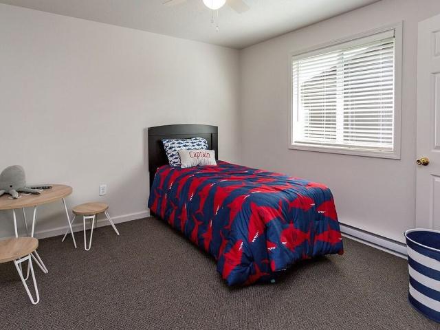 Grandview Meadows 3 Bedroom Apartment for Rent at 4251 Grandview Ave, Des Moines, IA 50317 Sheridan Gardens