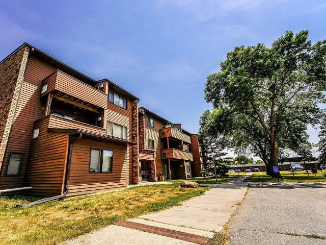Grandview Square Apartments 1 Bedroom Apartment for Rent at 2505 Jensen Ave, Ames, IA 50010 Northeast