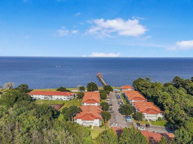Grandview Pointe 2 Bedroom Apartment for Rent at 6151 Marina Dr S, Mobile, AL 36605 Bayside