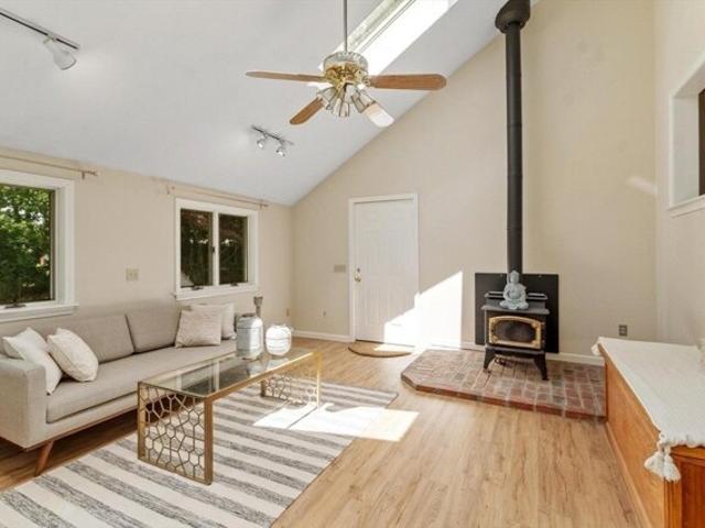 Grandview Rd, Arlington, Home For Sale