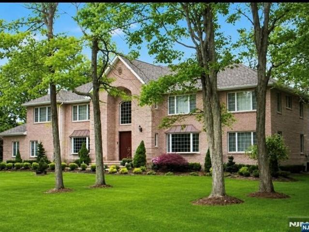 Grandview Ter, Franklin Lakes, Home For Sale
