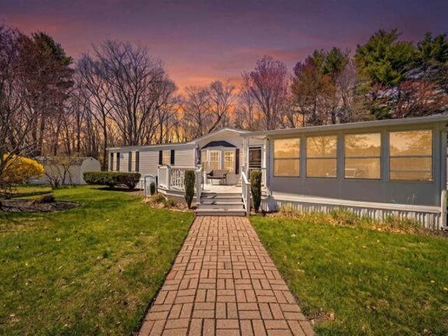 Granite Dr, North Hampton, Property For Sale