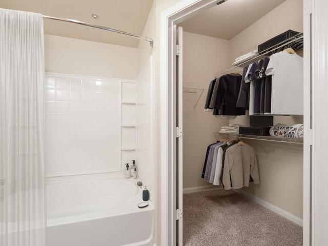 Granite Point 1 Bedroom Apartment for Rent at 4500 Truxel Rd, Sacramento, CA 95834