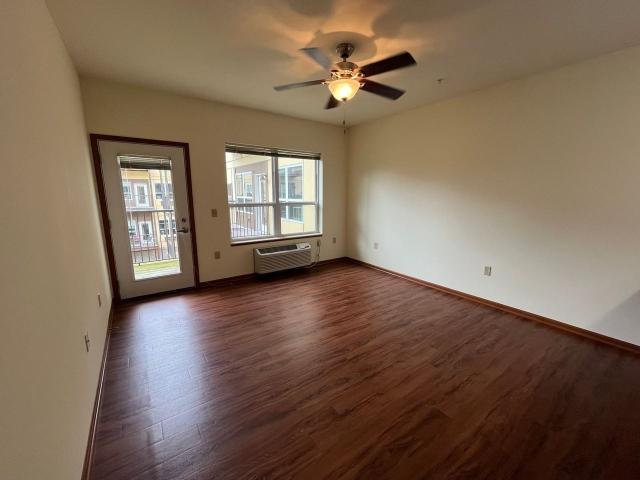 Granite Ridge Apartments LLC 1 Bedroom Apartment for Rent at 3310 Packers Ave, Madison, WI 53704 Berkeley Oaks