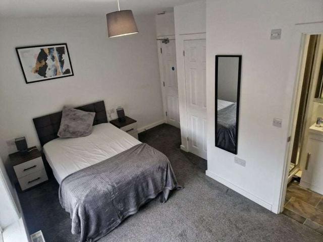 Granite Street Room 1
